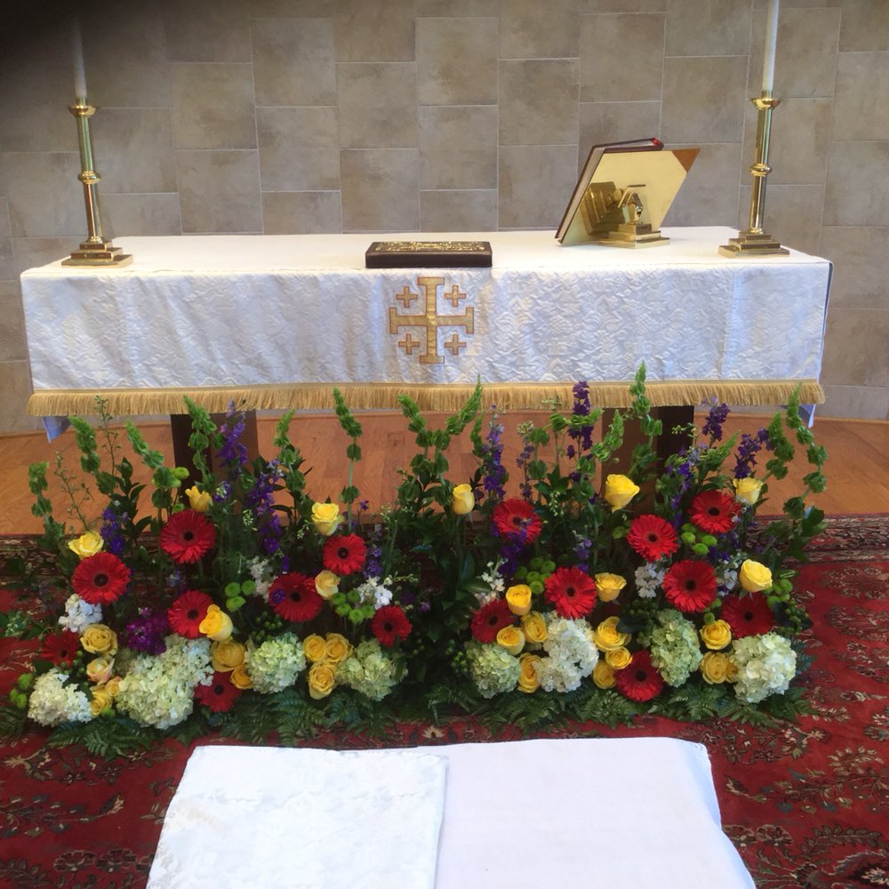Altar Floor Group – Bloom & Grow